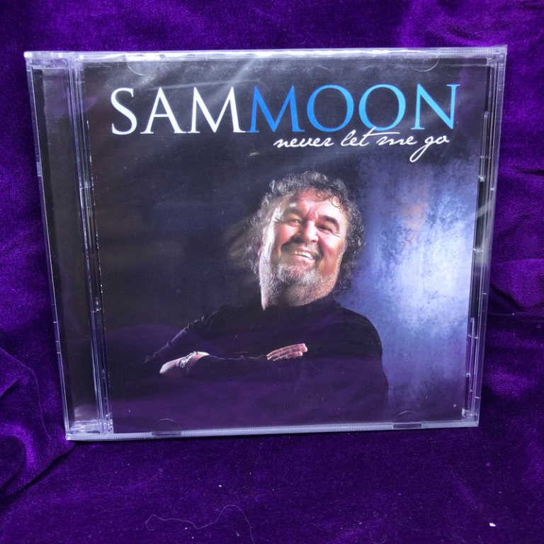 Sam Moon - Never Let me go CD - Into the Mystic Shop